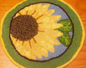 Sunshine on My Shoulder Sunflower Rug Hooking Pattern | Etsy