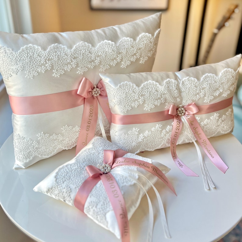 Quinceañera Pillow Set Rose Gold Quince Tiara Pillows Cake Serving Set ...