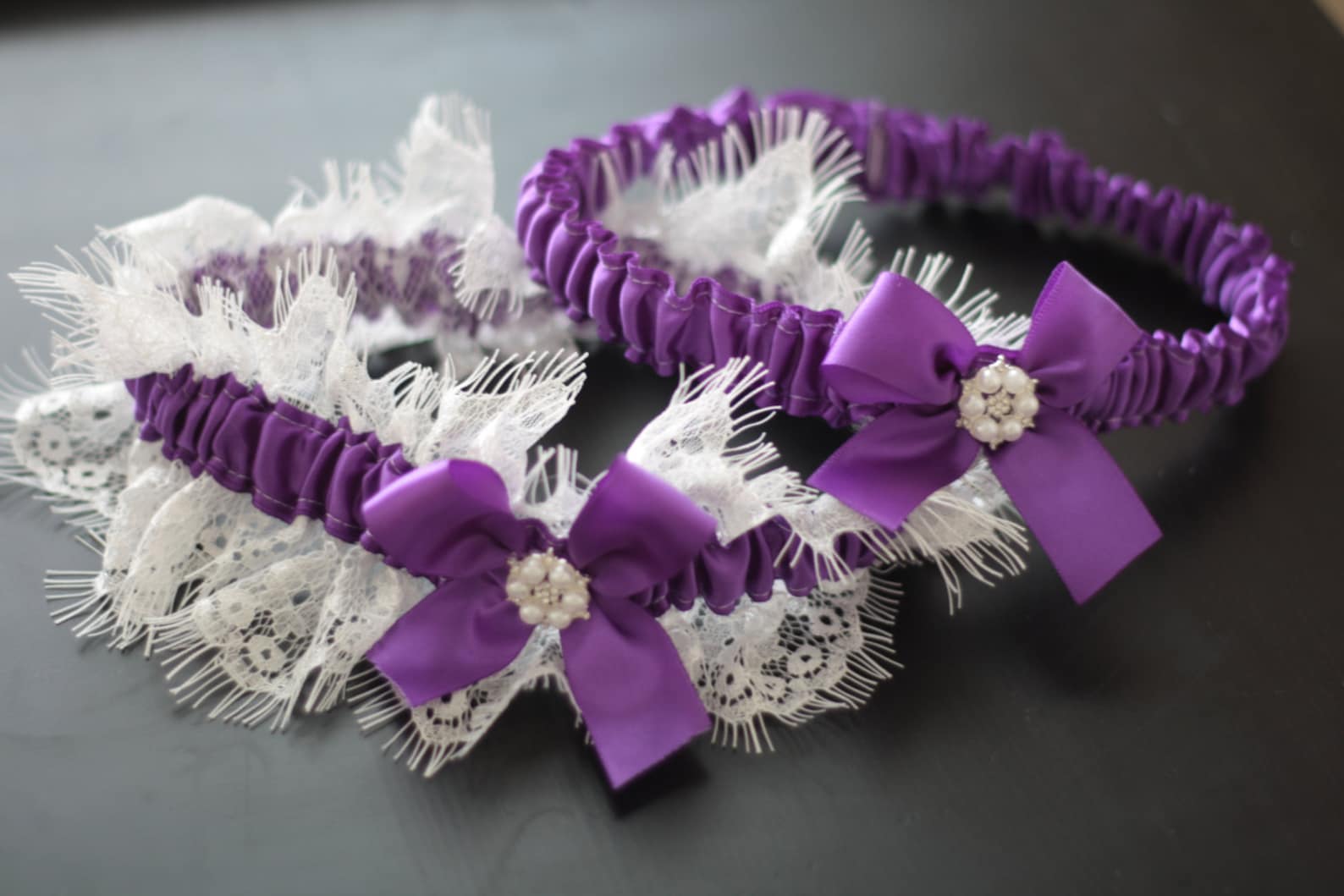 Purple Bridal Garter Set / Lace Wedding Garter Set / Purple Toss Garter ...