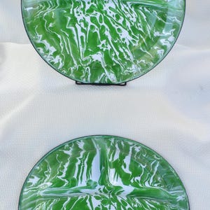 Green Splatter Enamel Plates, Enamel Green Swirl Divided Plates ...