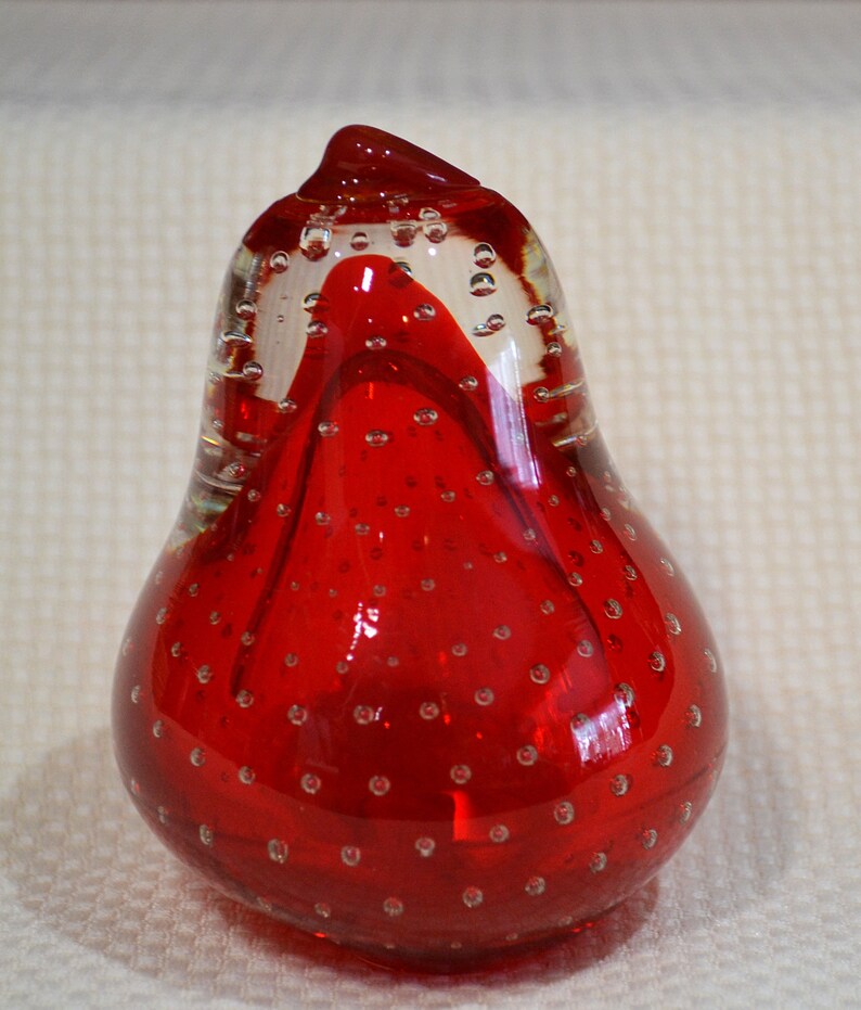 Glass Controlled Bubble Pear Paperweight Glass Pear - Etsy.de
