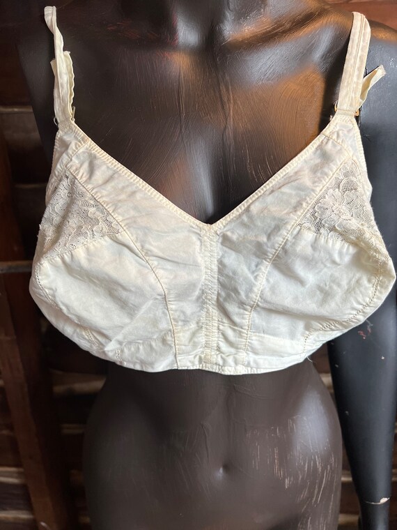 Bullet Bra Vintage 1950s Gem