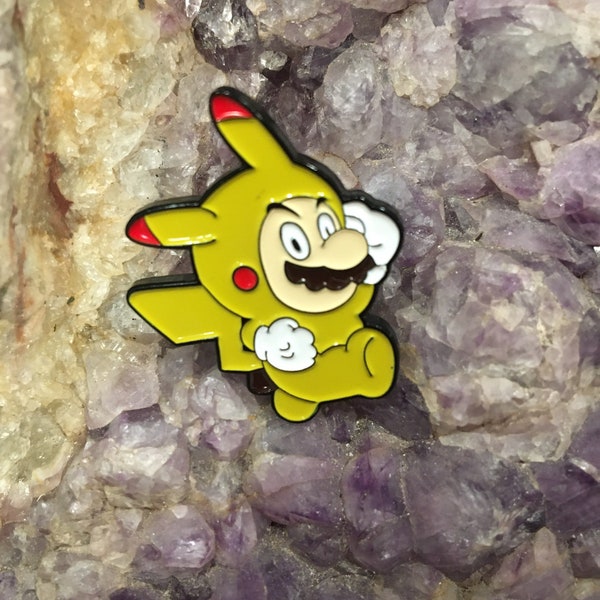 Super Mario Pikachu Pin - Etsy