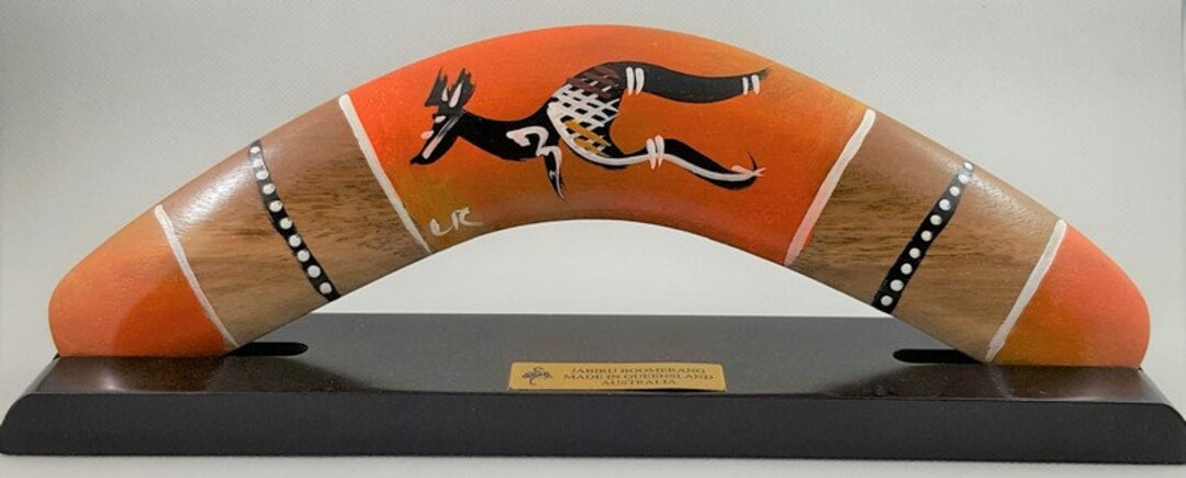 ENGRAVED Gift Boxed Boomerang - Etsy