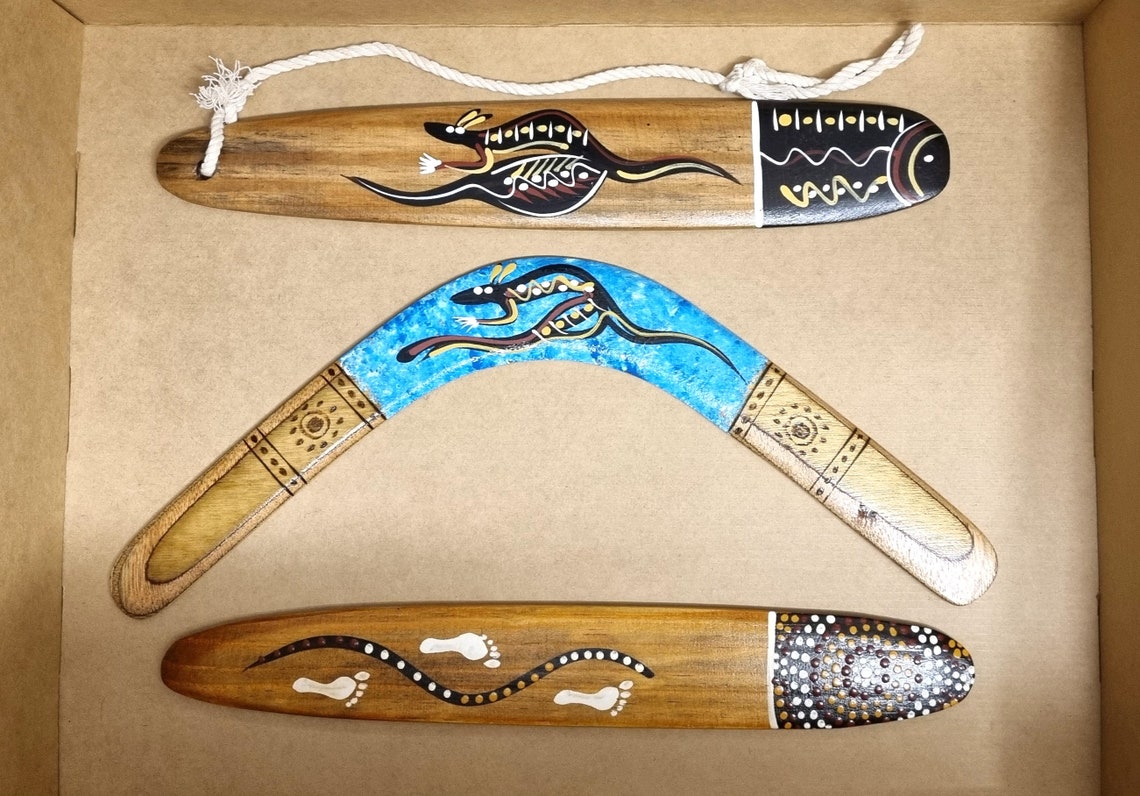 Burnt Art Design Blue Kangaroo Aboriginal Returning Boomerang Bullroarer Message Stick Gift ...