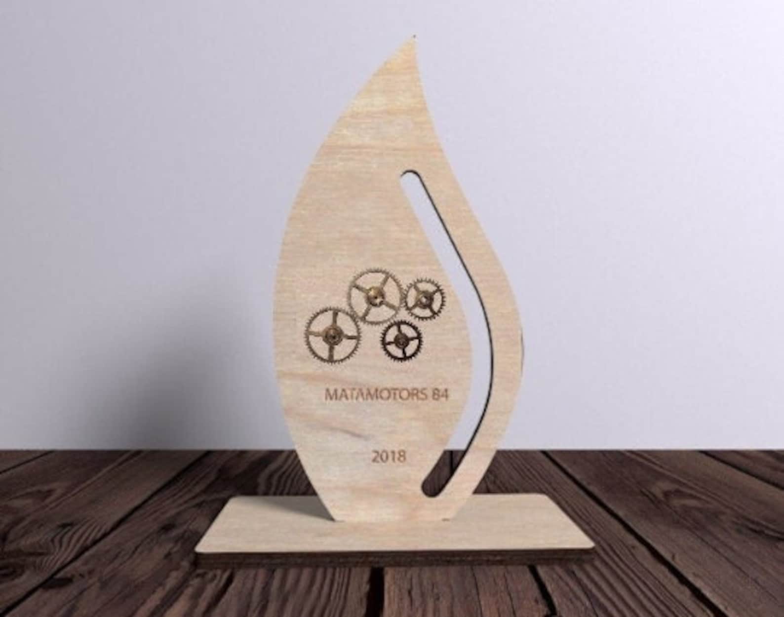Trofeo de madera personalizado Trofeo Grabado Engrabado | Etsy