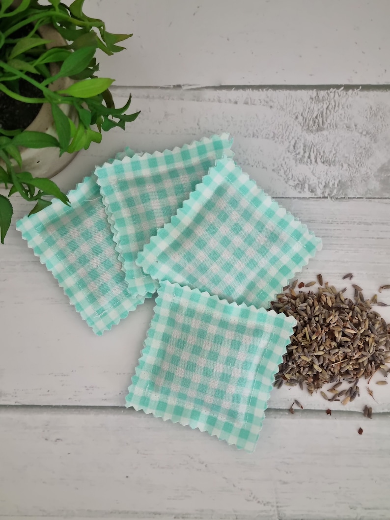 Lavender Sachet - Set of 4 Mini Sachets. Scented Sachets for Gifts. - Etsy