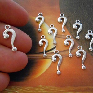 20 Question Mark Charms Silver Punctuation Riddler Surprise - Etsy