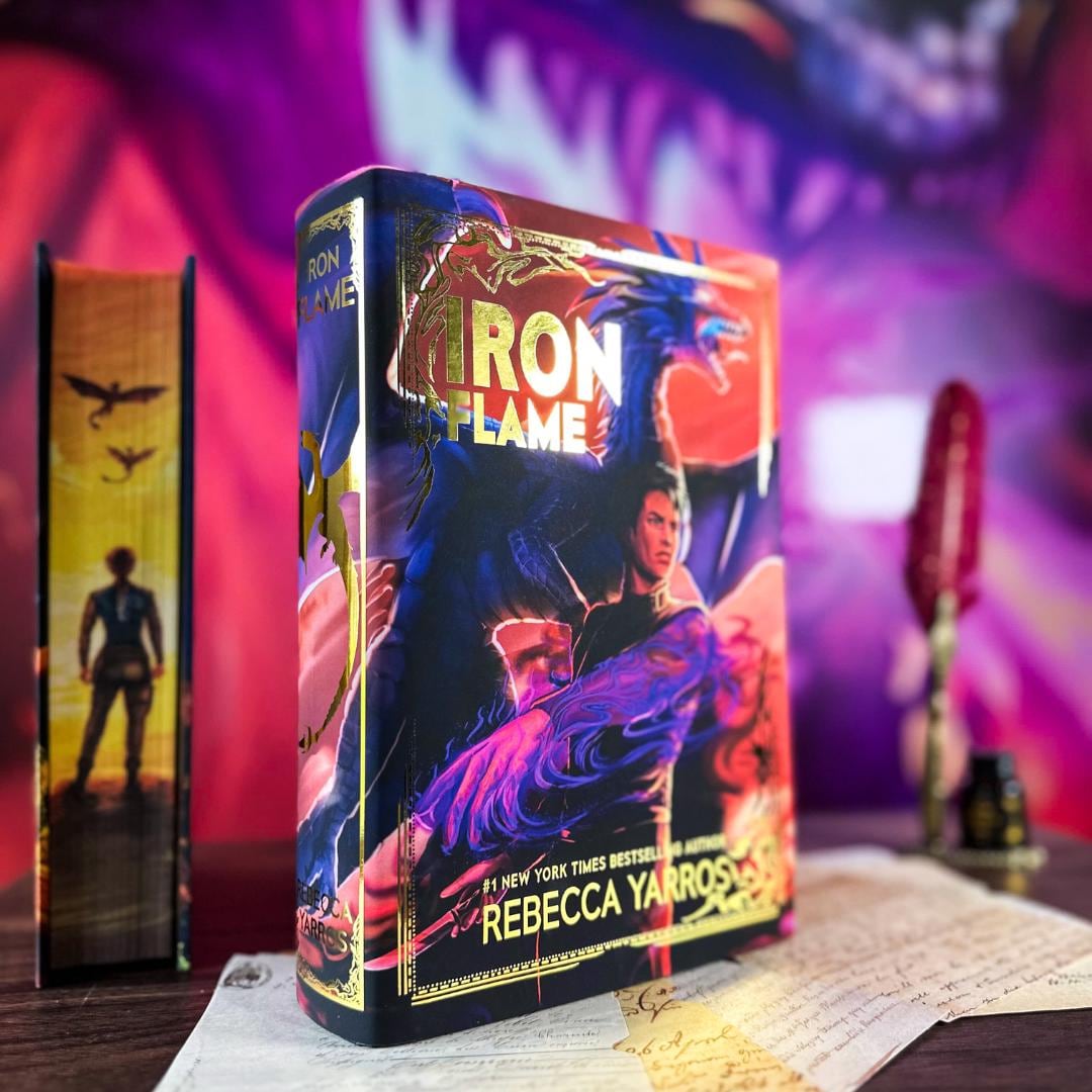 Iron Flame Special Edition | Fourth Wing Books, Iron Flame Books, Iron ...