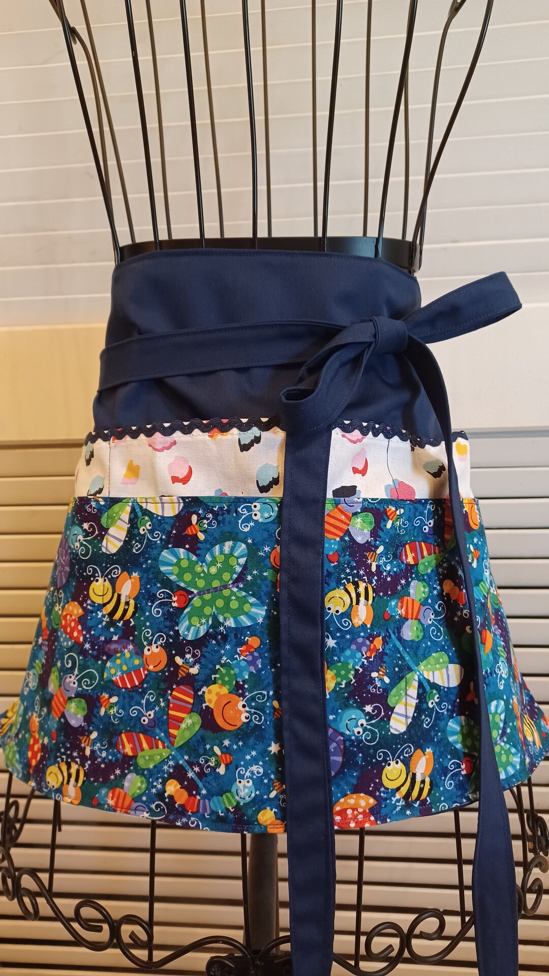 Insects 6 Pocket Apron, Server Apron, Waitress Apron, Teacher Apron ...