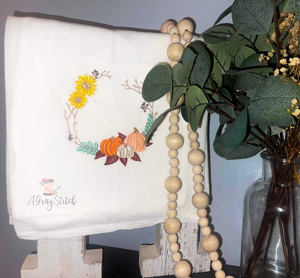 Fall Wreath Embroidery Design - Etsy