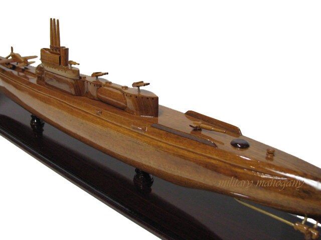 Japanese Imperial Navy I-400 Class WWII Submarine Mahogany | Etsy
