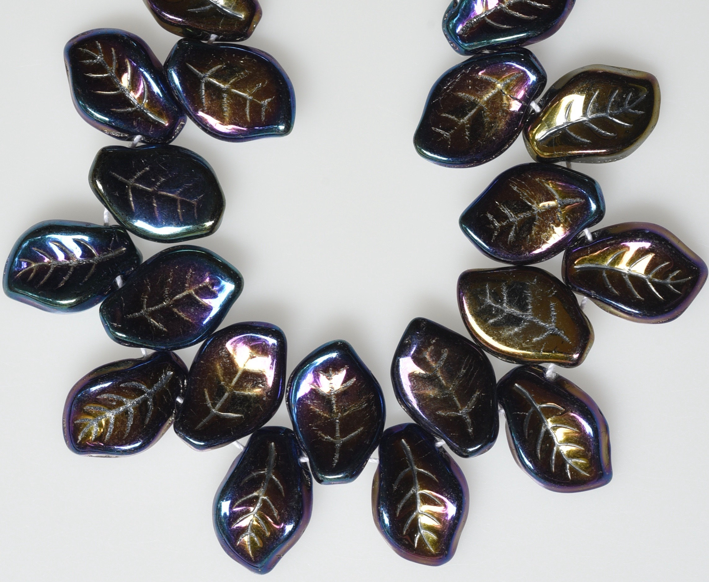 14mm X 9mm Curved Leaf Bead - Czech Glass Leaf Beads - Top Hole Beads ...