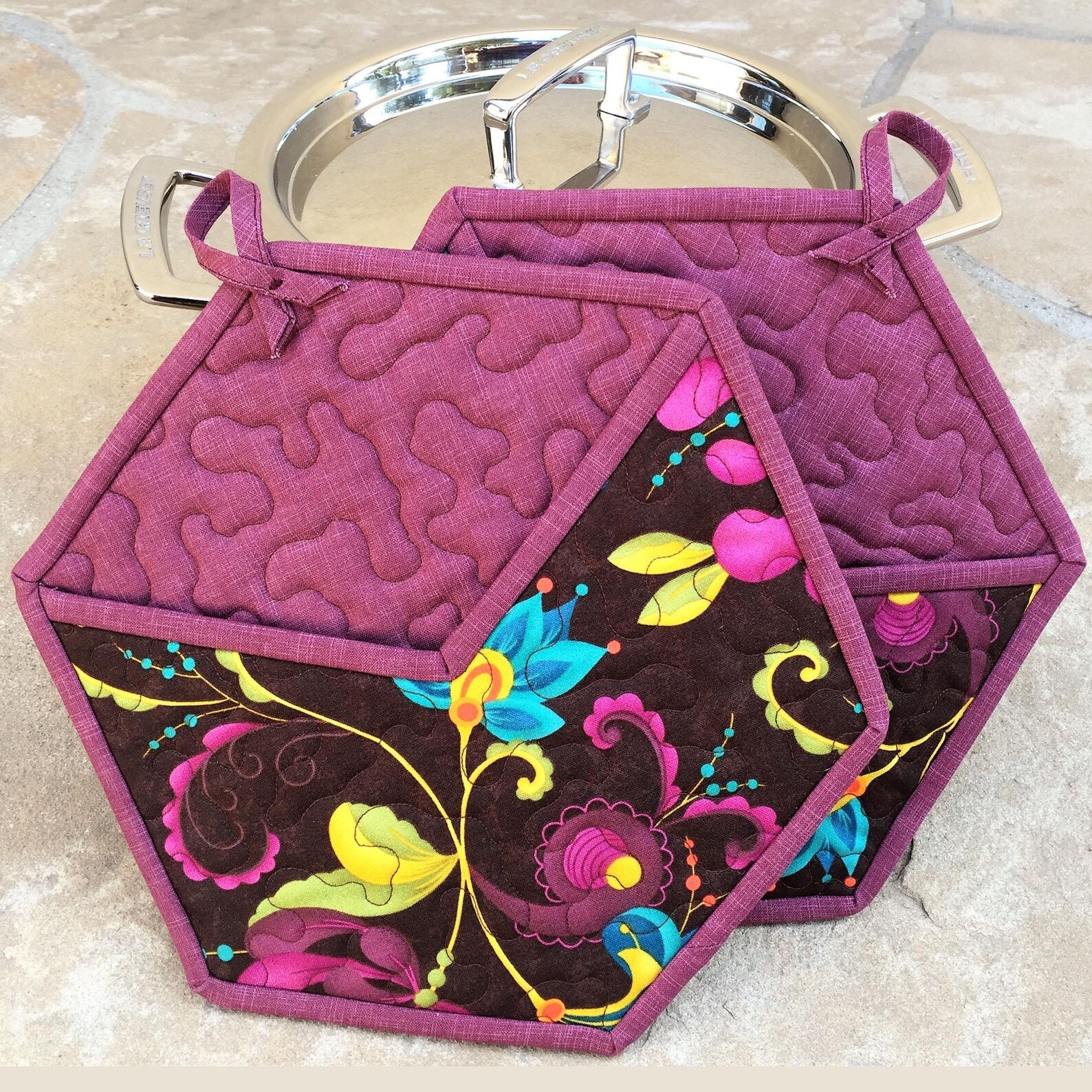 Quilted Potholder Pattern Includes Instructions for Round, Square, and ...