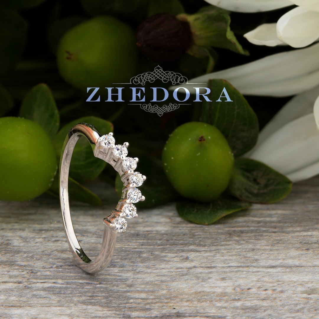 Diamond Tiara Wedding Band , Curved Wedding Band, Moissanite Tiara Band ...