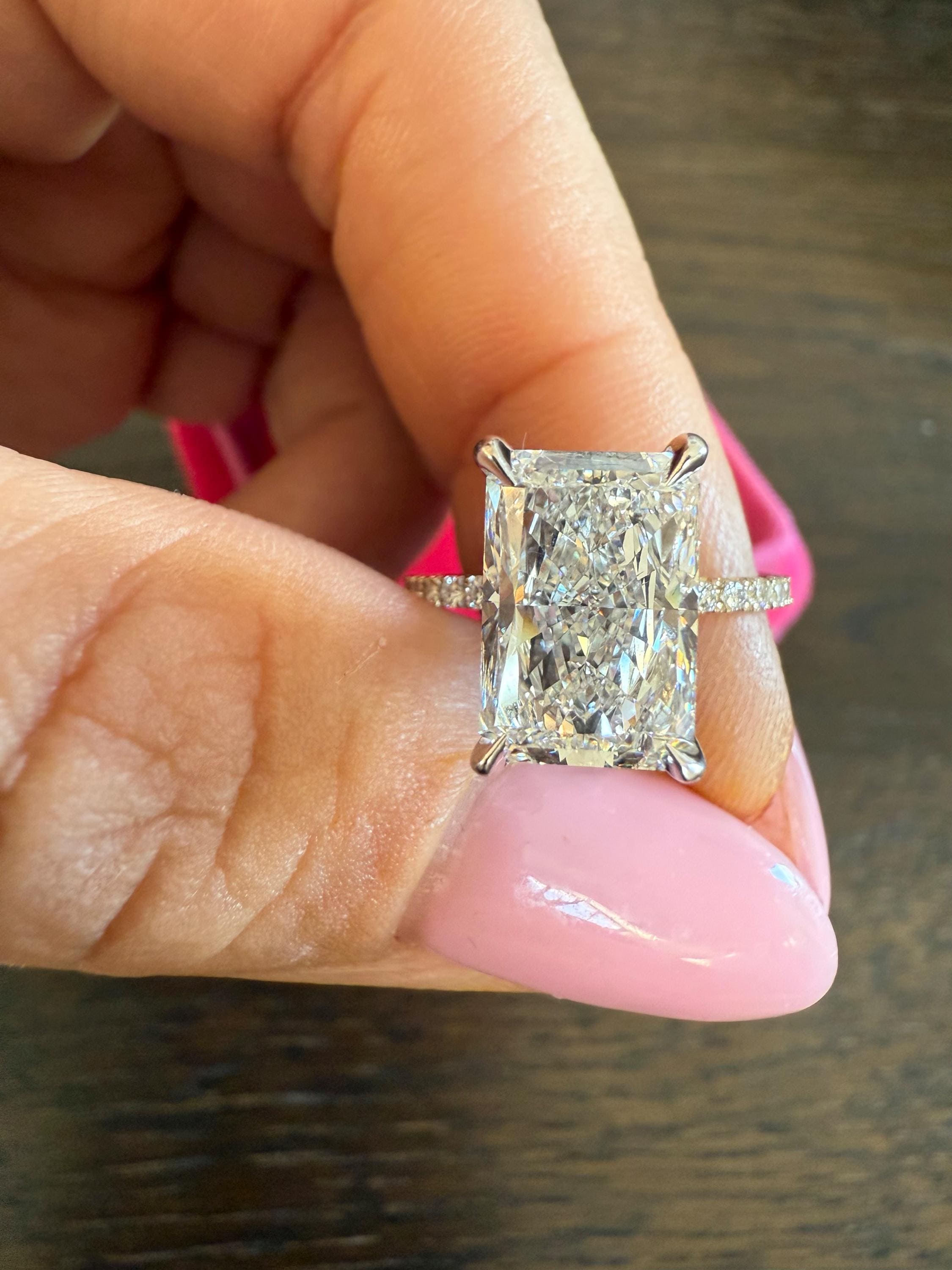 Lab Grown Diamond Ring , 4 CT Radiant Cut Lab Diamond Engagement Ring ...