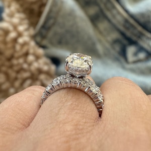 4 CT Lab Grown Diamond Ring , Oval Lab Diamond Engagement Ring , Lab ...