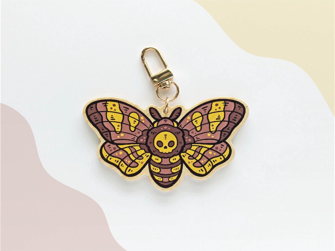 Death Head Hawk Moth Keychain - Etsy