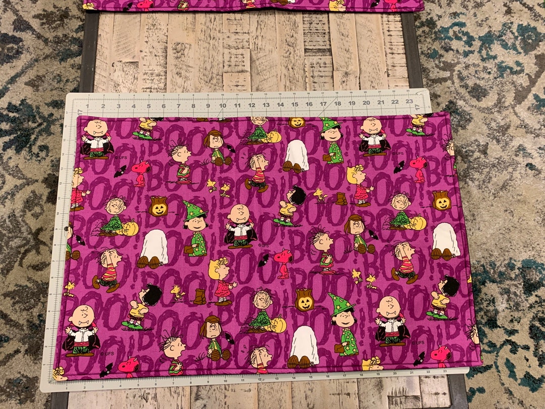 Handmade Snoopy Halloween Quilted Table Runner: Peanuts Decor (17" X 24 ...