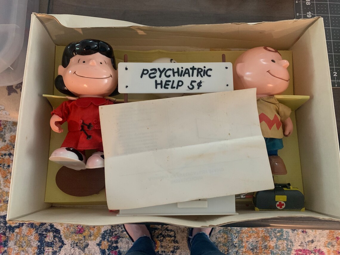 Deluxe Peanuts Playset: Jointed Snoopy, Charlie Brown, Lucy Figures - Etsy