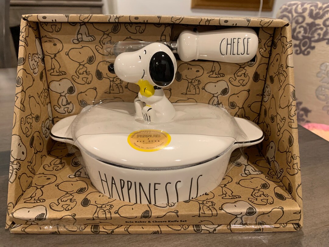 New Ceramic Snoopy Cheese Jar and Knife, Happiness is Cheese. Snoopy ...