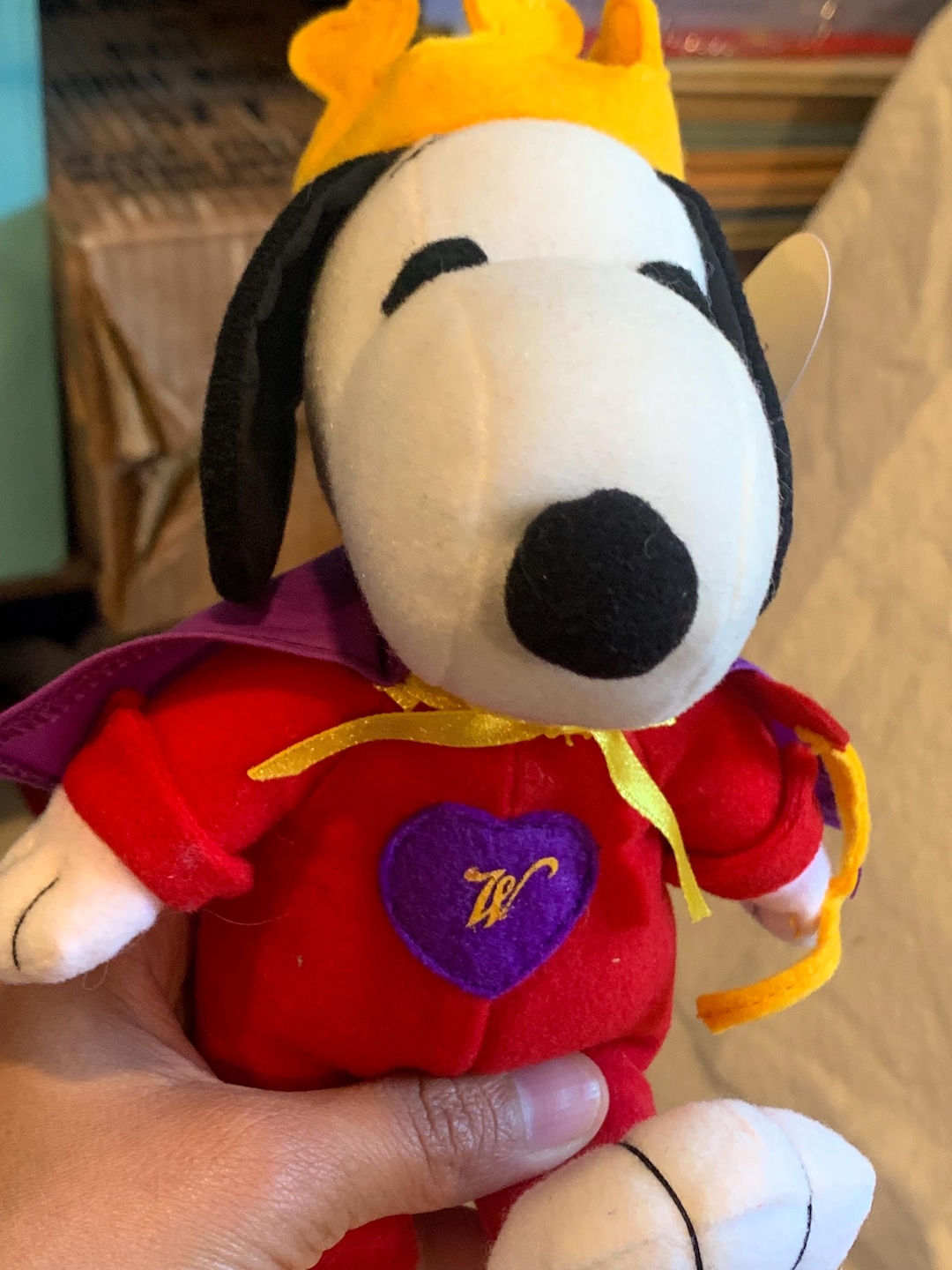 Snoopy Valentine Plush 7” Sitting Wearing Crown Like a King & Cape ...