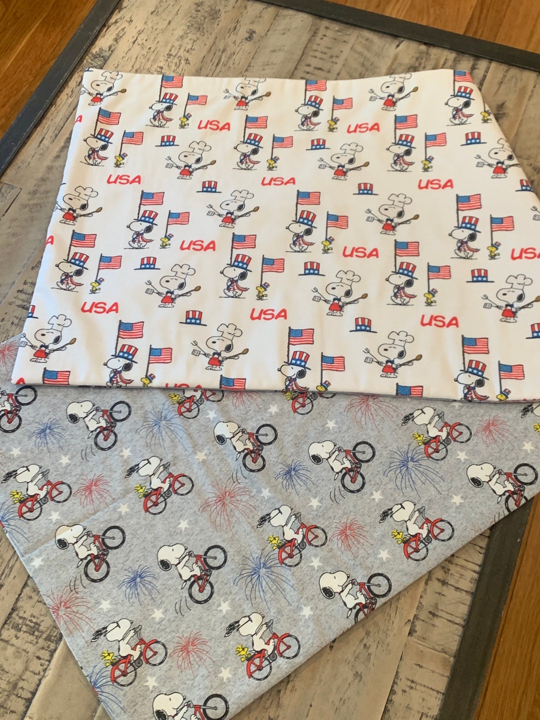 New Reversible Quilted Handmade Table Runner, Snoopy 4th of July ...