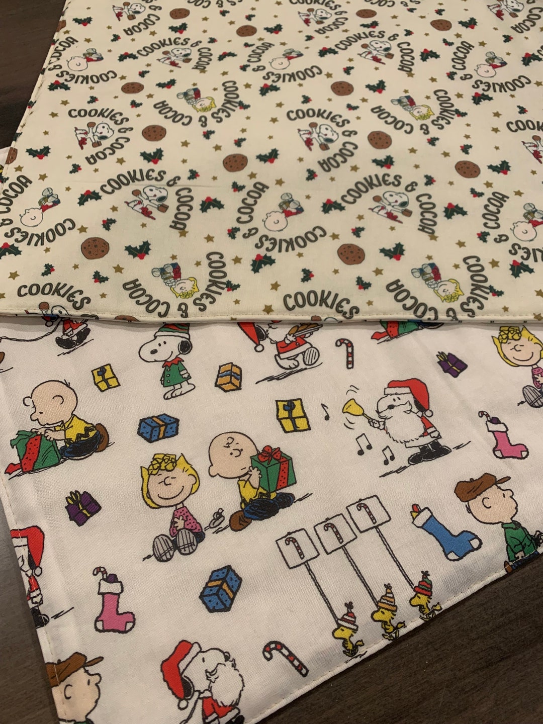 NEW Handmade REVERSIBLE Quilted Table Runner. Snoopy Christmas ...