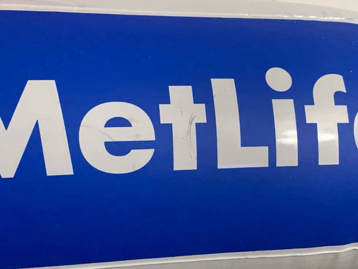 Inflatable Metlife Snoopy Blimp. Metlife Advertising. Snoopy | Etsy