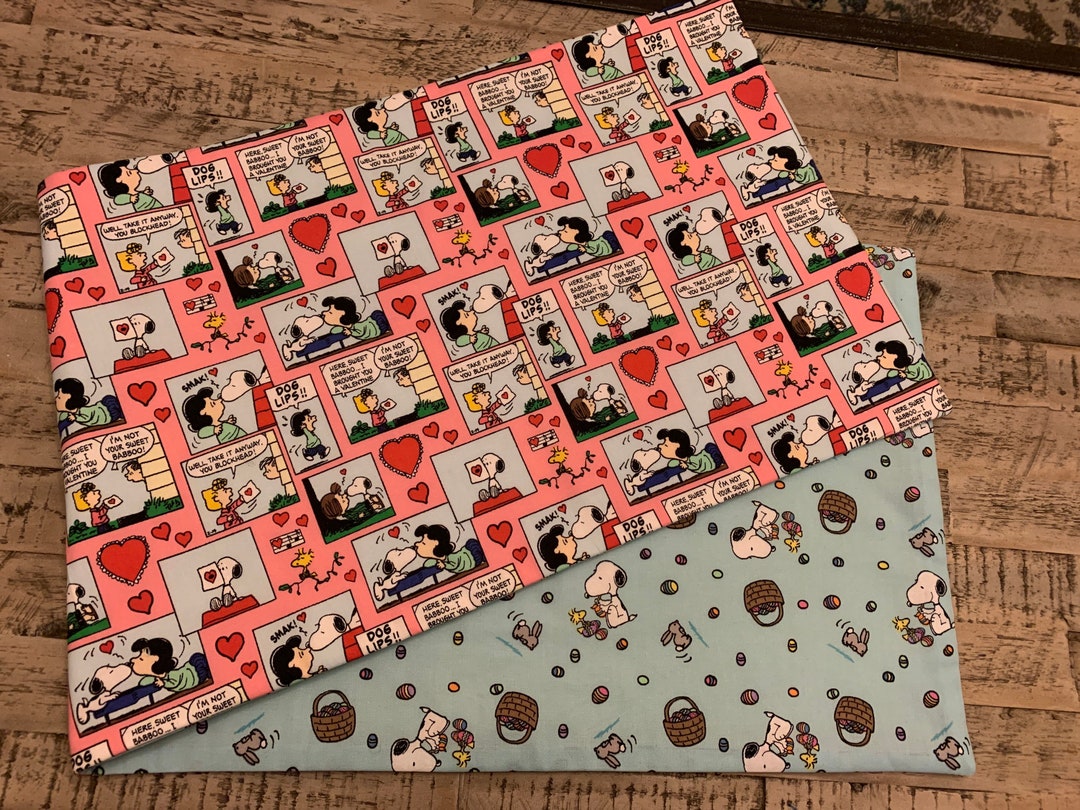 NEW REVERSIBLE Quilted Table Runner. Snoopy Valentine's Decorations and ...