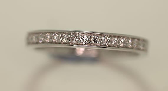 18ct white gold full eternity ring store