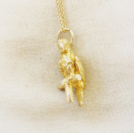 Vintage 9ct Gold Parrot Charm Pendant — Eva Antiques