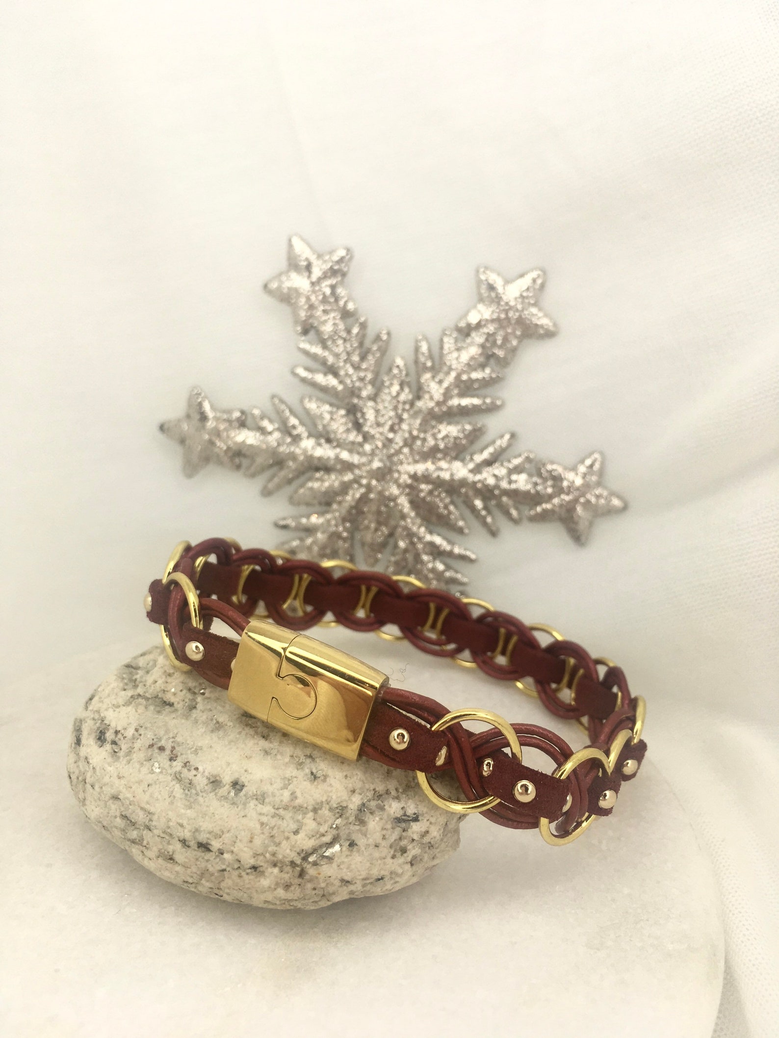 Red Leather Bracelet for Women Leather Bracelet With Gold - Etsy Norway