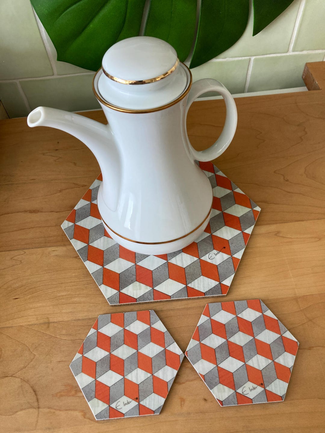 Hexagonal Melamine Teapot Stand: Orange, White & Grey Geometric Trivet ...