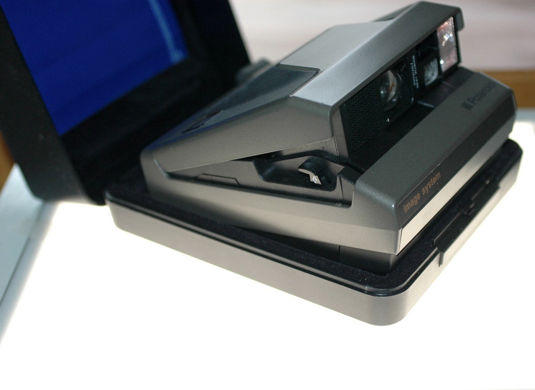 Polaroid Image System Camera in Good Condition Quintic F:10/125mm Lens ...