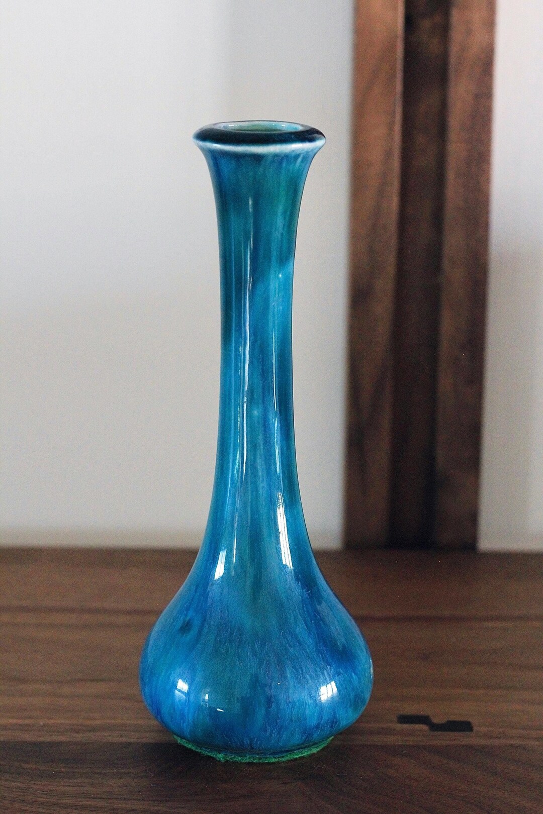 Vintage Electric Blue and Turquoise Green Bud Vase, Blue Mountain ...