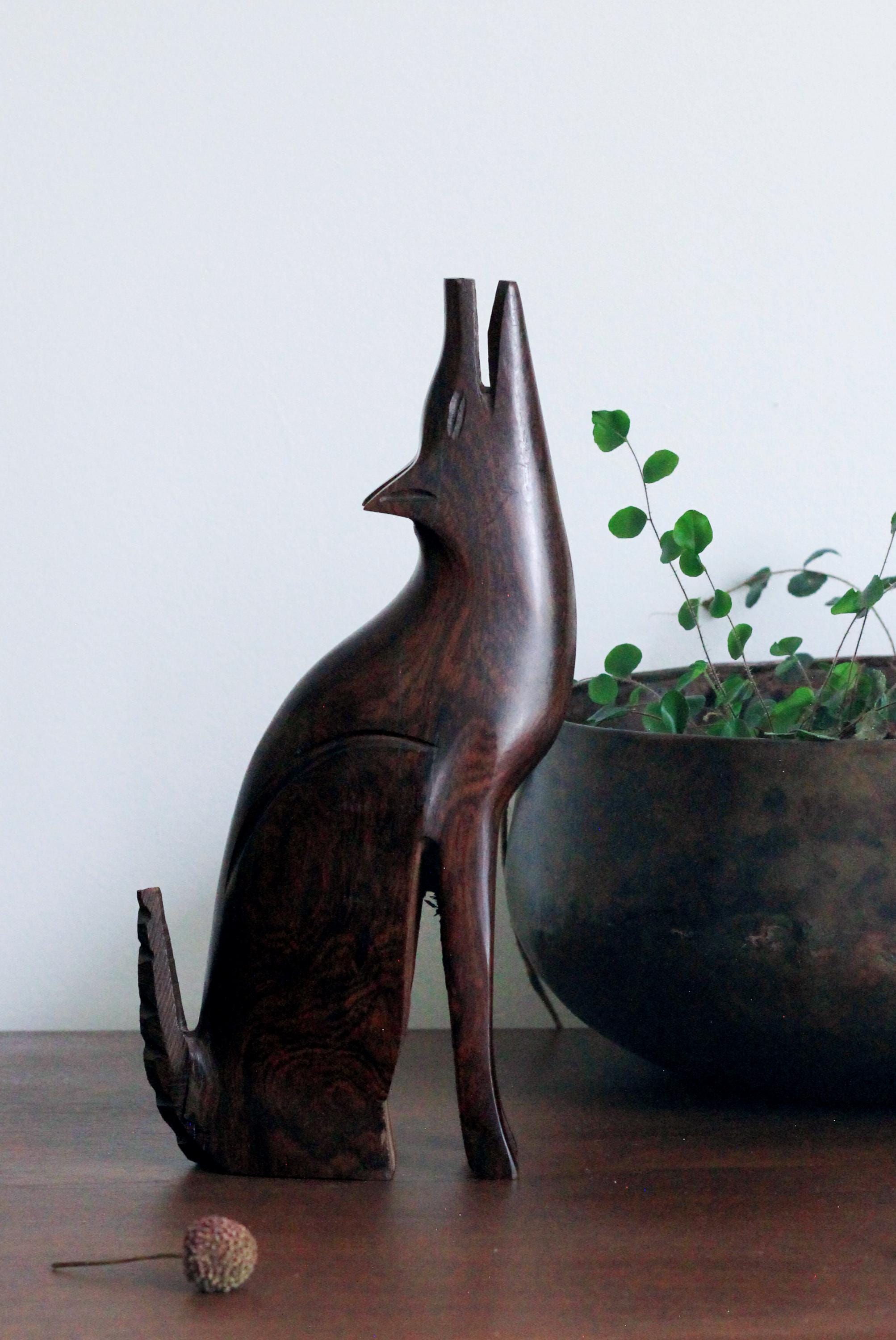 Ironwood Howling Wolf Carving, Minimalist Decor, Wooden Wolf Sculpture ...