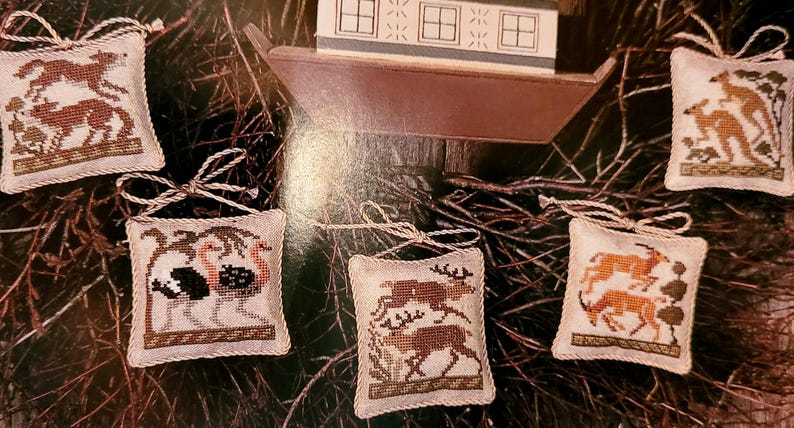 Two by Two II Counted Cross-stitch Pattern From the Prairie Schooler 10 ...