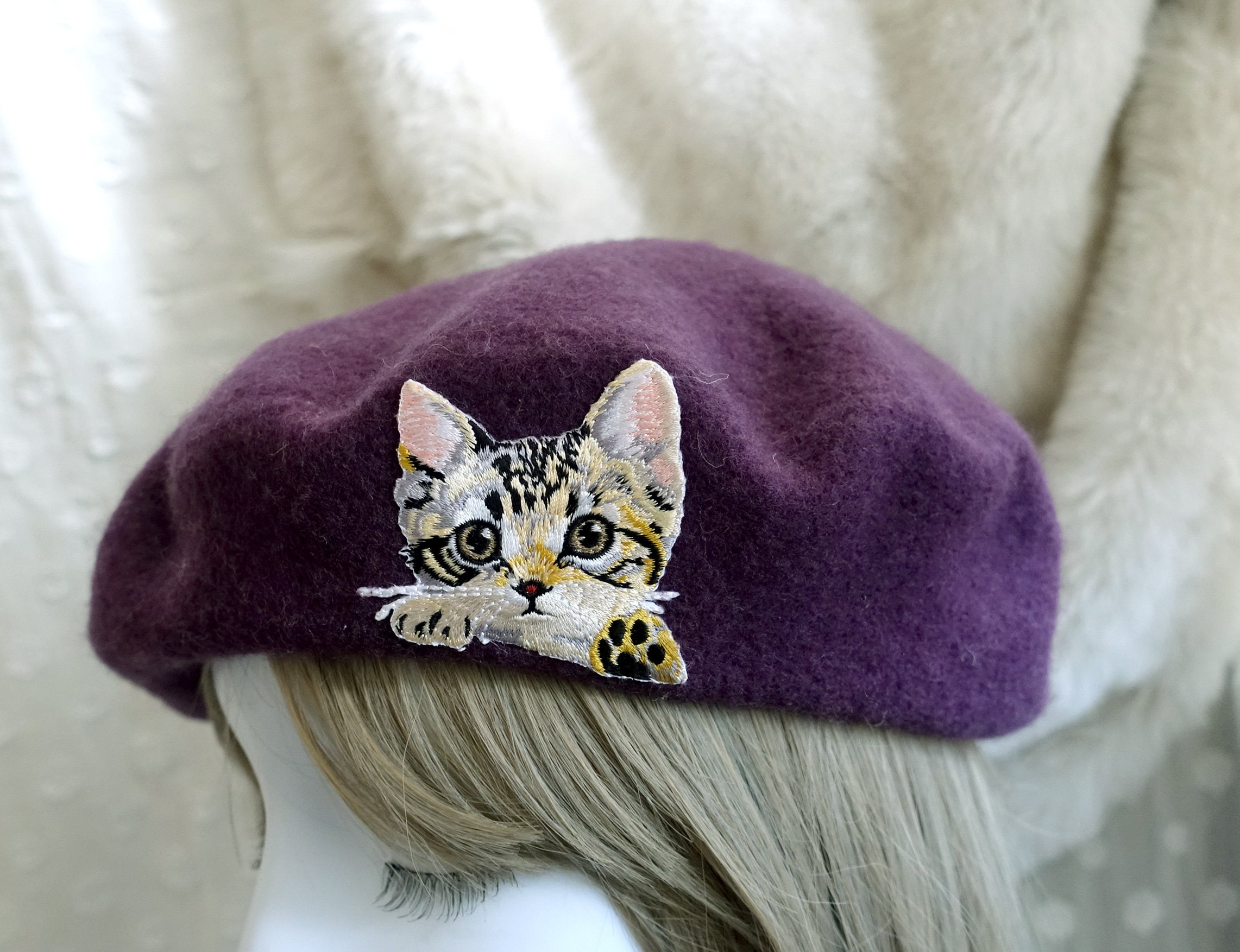 Pomp and Power Purple Wool Beret With Embroidered Cat, Cat Lover Hat ...