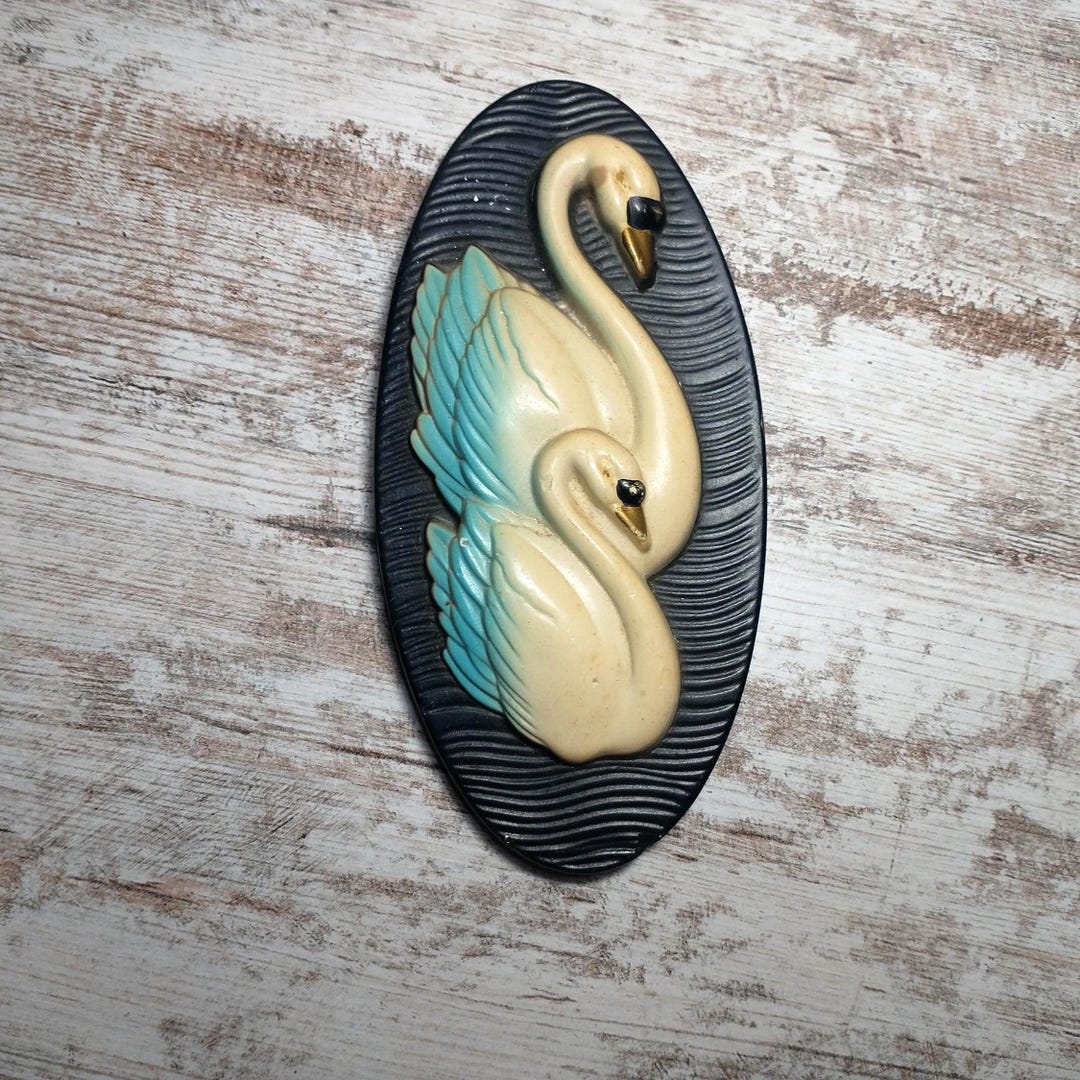 Vintage Miller Studios Chalkware Swans: Mid-century Bath Decor - Etsy