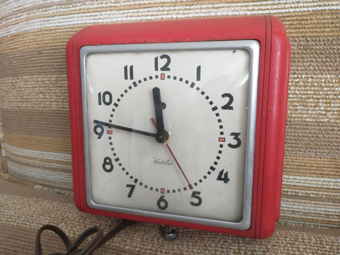Vintage Red Westclox Clock Electric Westclox Dunbar Clock Vintage Wall ...
