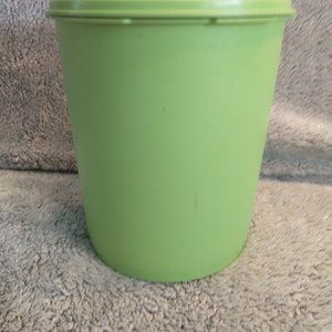 Green Tupperware Container With Lid | Vintage Tupperware Container W ...