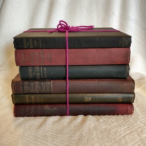 Antique Book Decor Vintage Decorative Old Books Lot Red Green Blue ...