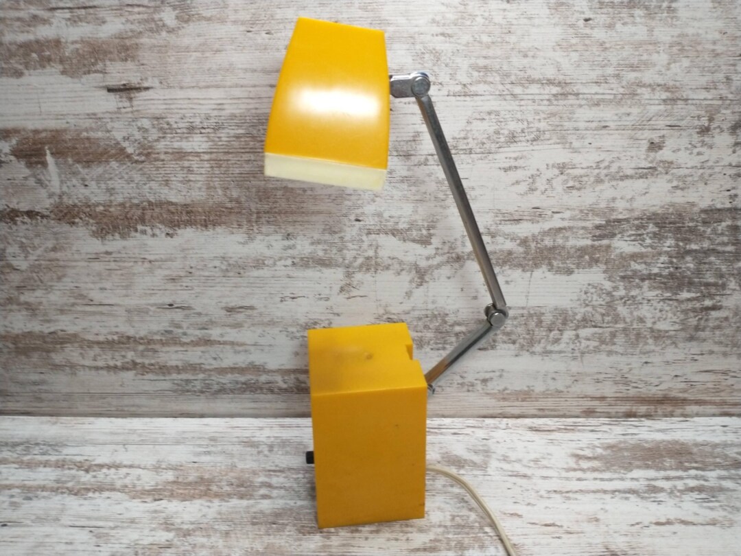 70s Yellow Night Light | Vintage Yellow Nightlight | Groovy 70s Nite ...