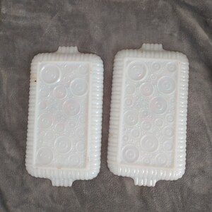 Pink/red Milk Glass Snack Plates Set 2 Vintage Kitchen Vintage Milk ...