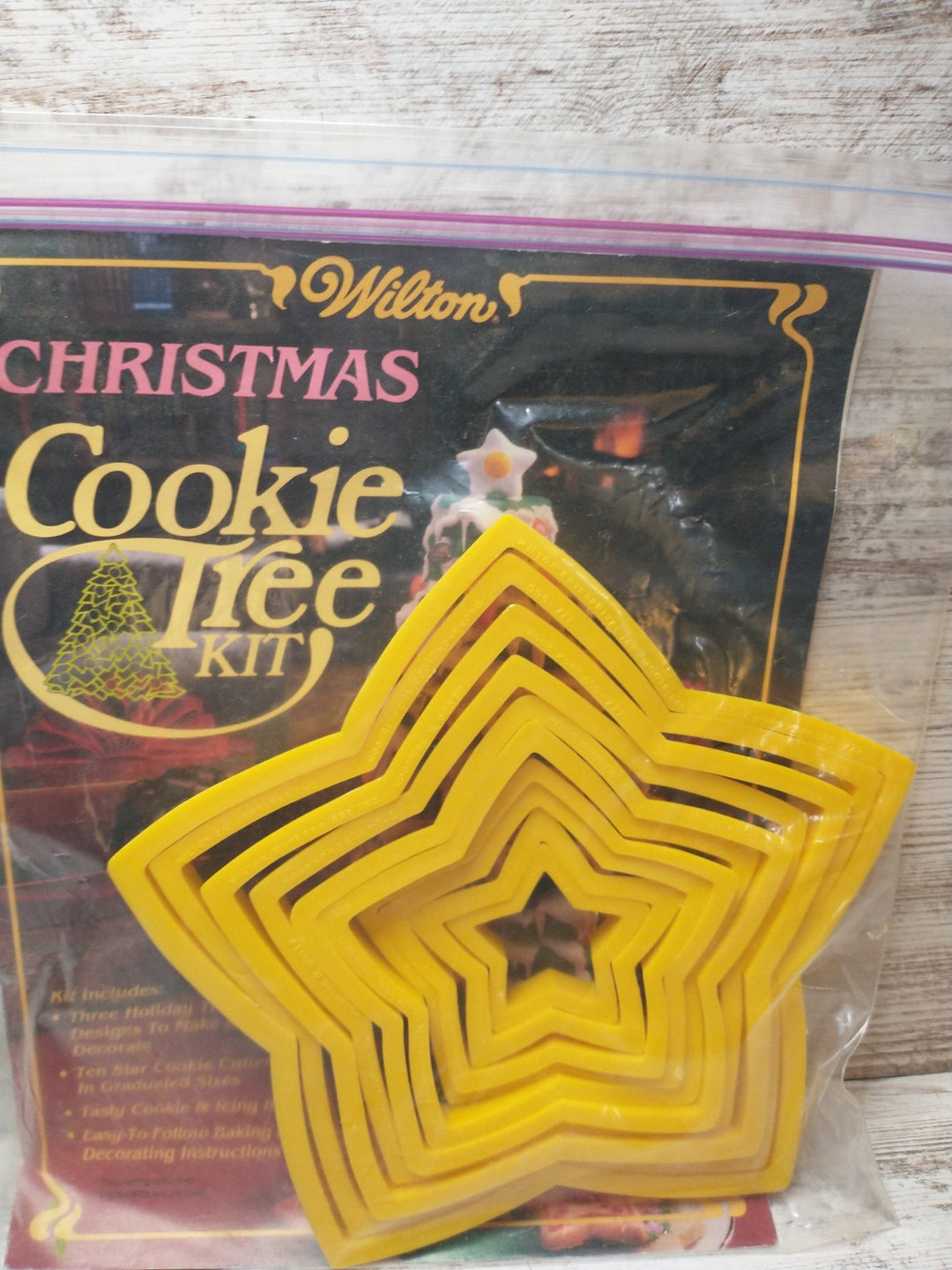 Wilton Star Cookie Tree Cutter Set | 1980s Wilton Christmas Cookie Tree ...