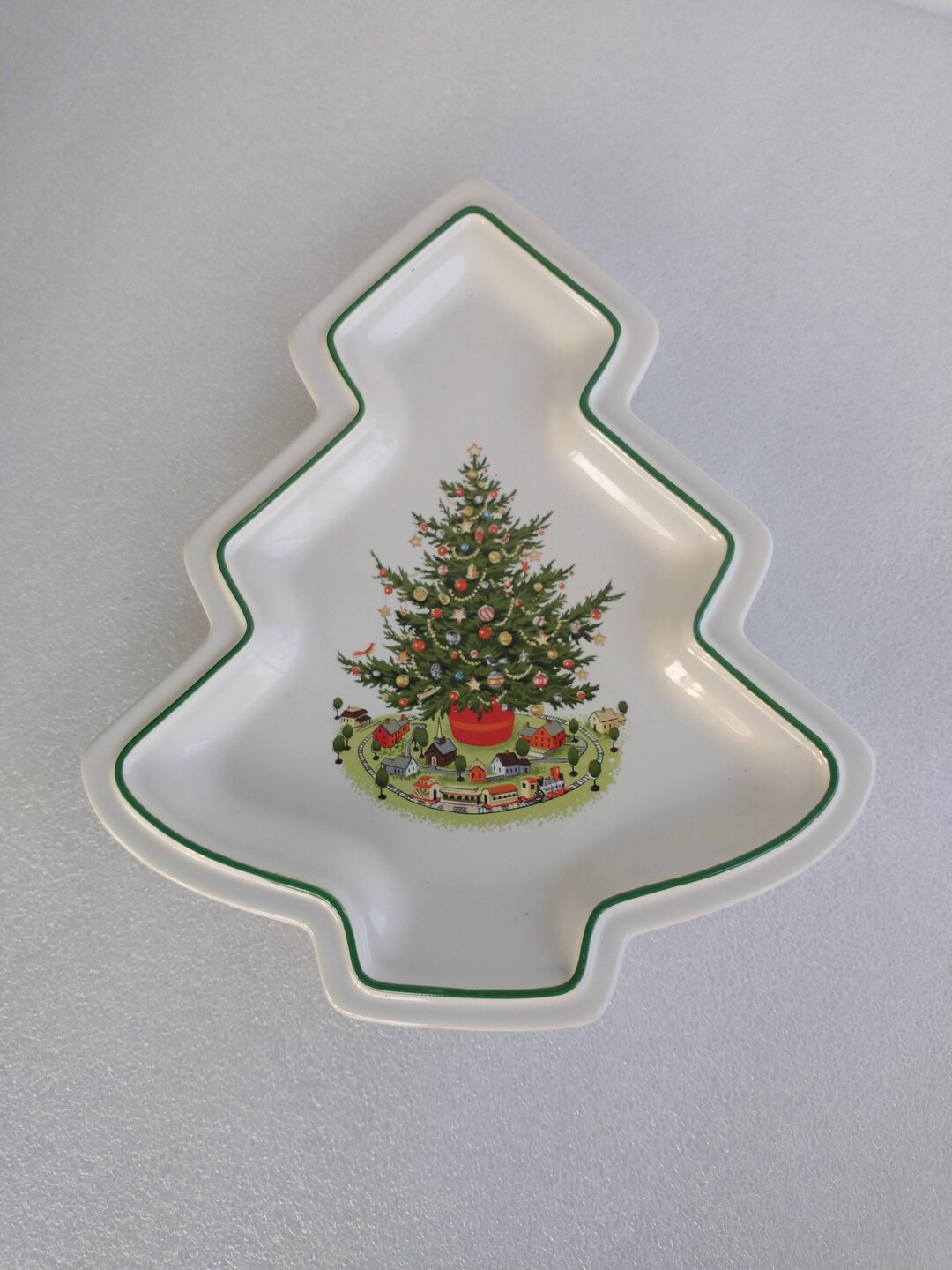 Pfaltzgraff Christmas Tree Plate | Christmas Plate | Vintage Christmas ...