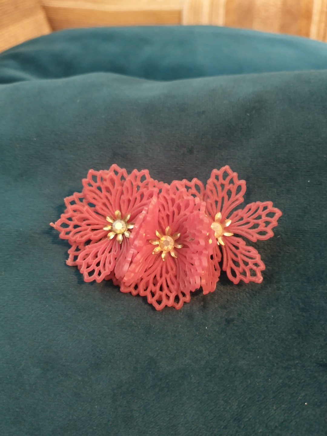 Coral Plastic Flower Brooch | Vintage Red Flower Pin | Vintage Scarf ...