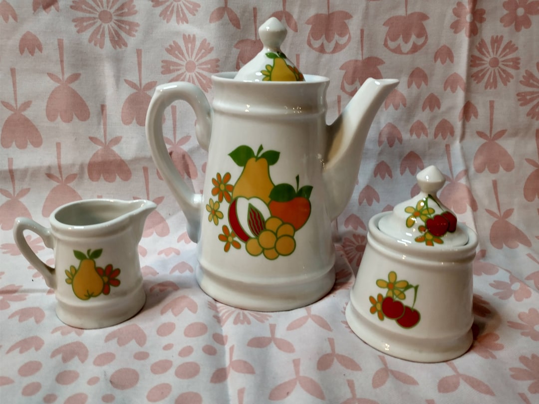 1970s Cordon Bleu French Tea Set With Fruit | Rad 1970s Tea Set W ...