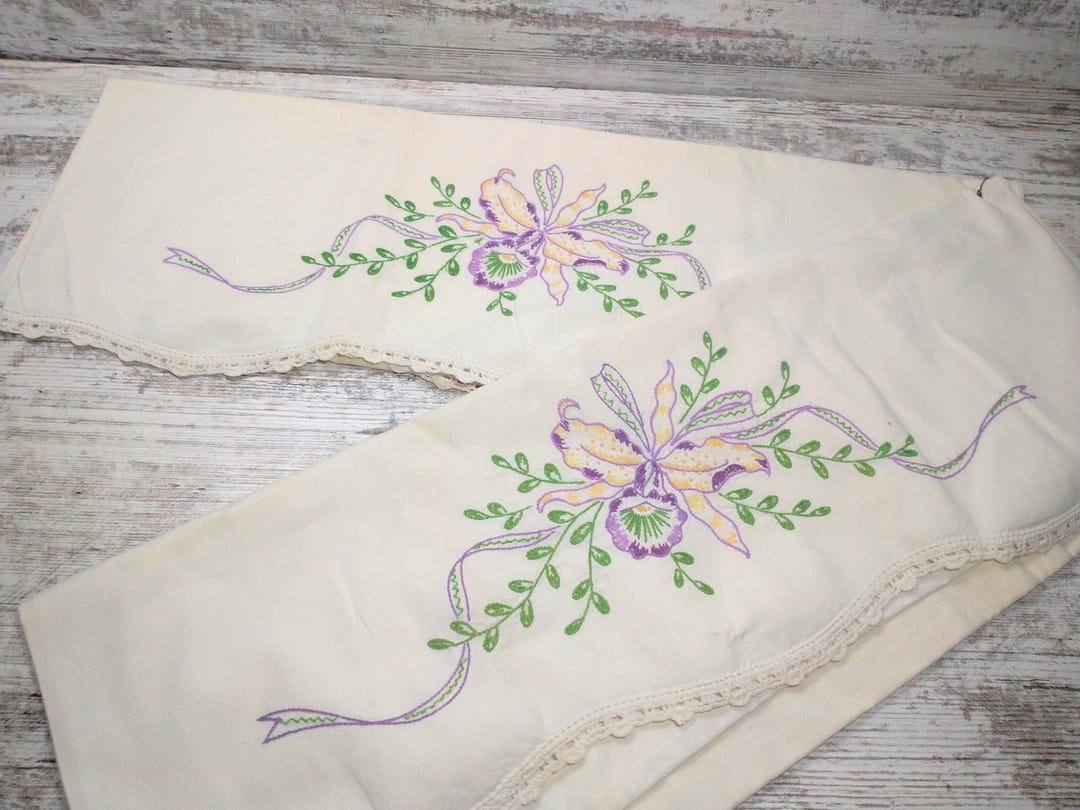 Hand-embroidered Pillowcases W/ Lace Edge | Vintage Pillowcase ...